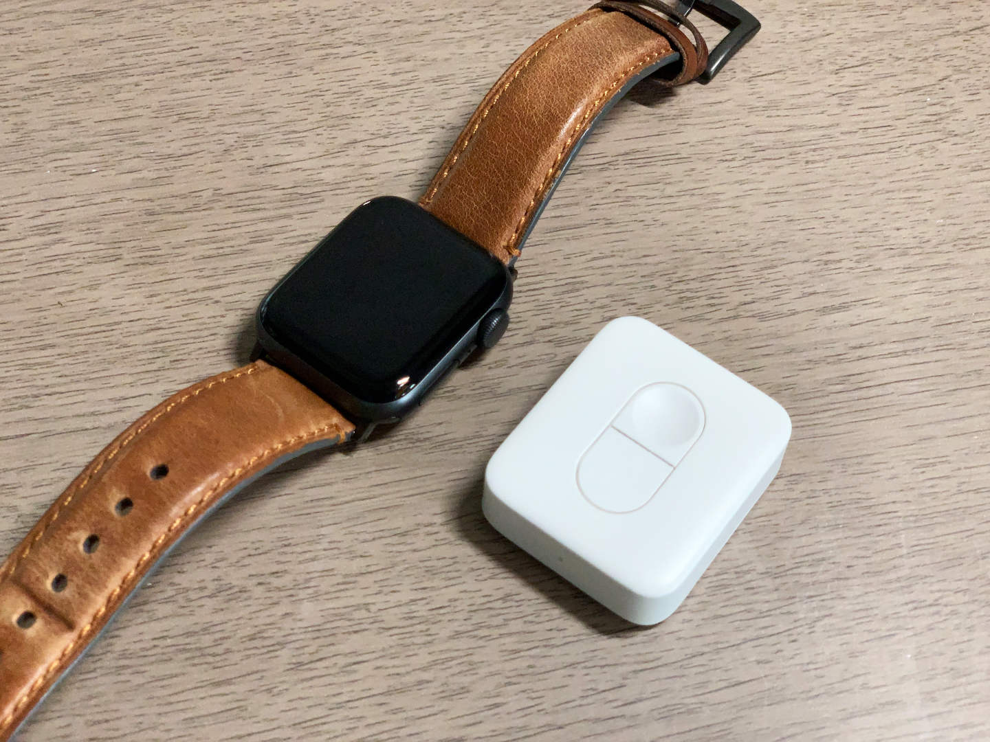 【SwitchBotリモートボタンレビュー】スイッチ1つでかんたん操作！照明やカーテンを遠隔操作しよう。 | HUGBLO