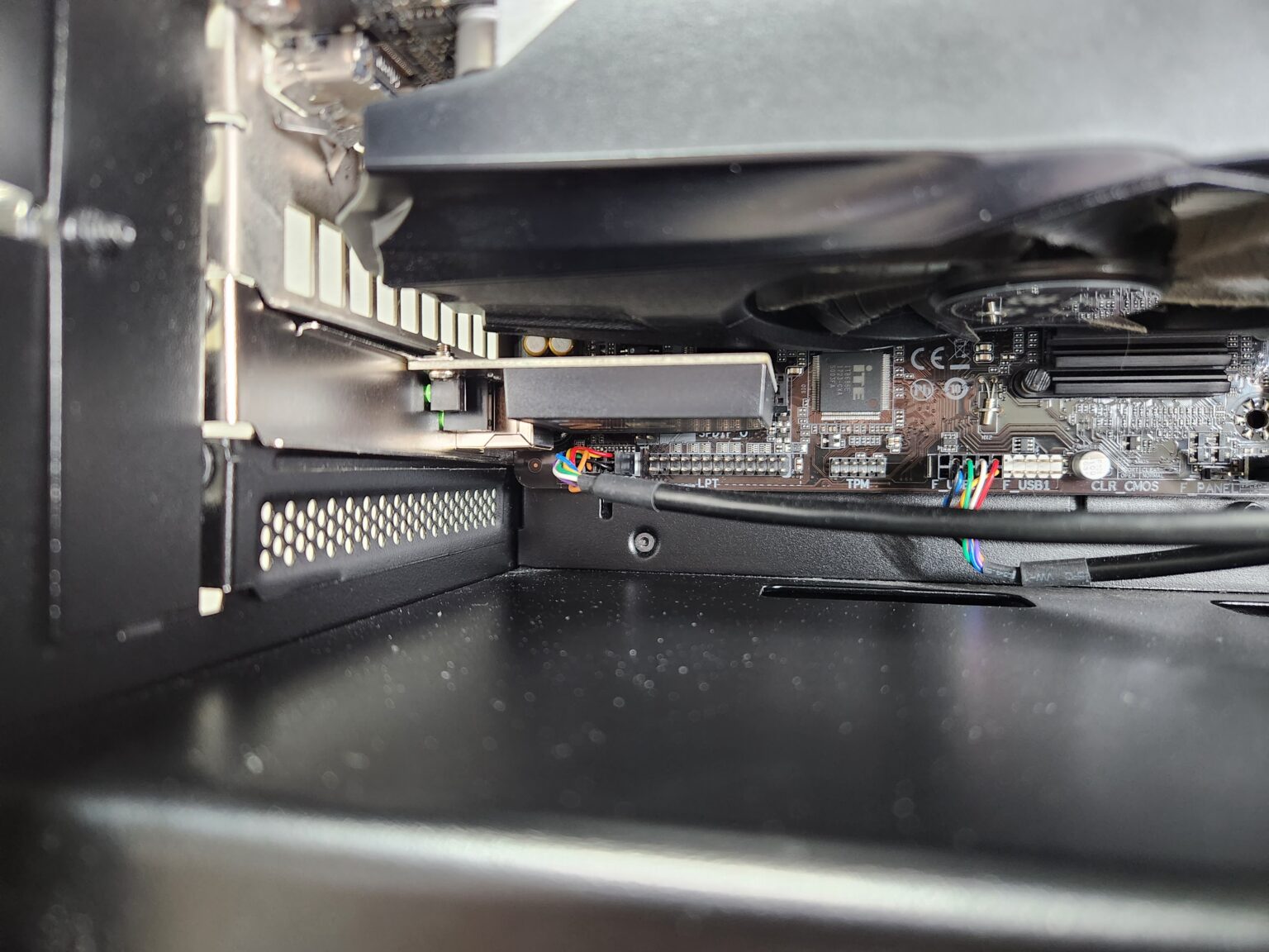 【TP-Link TX201 レビュー】マジでコスパ抜群！2.5Gbps対応のネットワークアダプター | HUGBLO