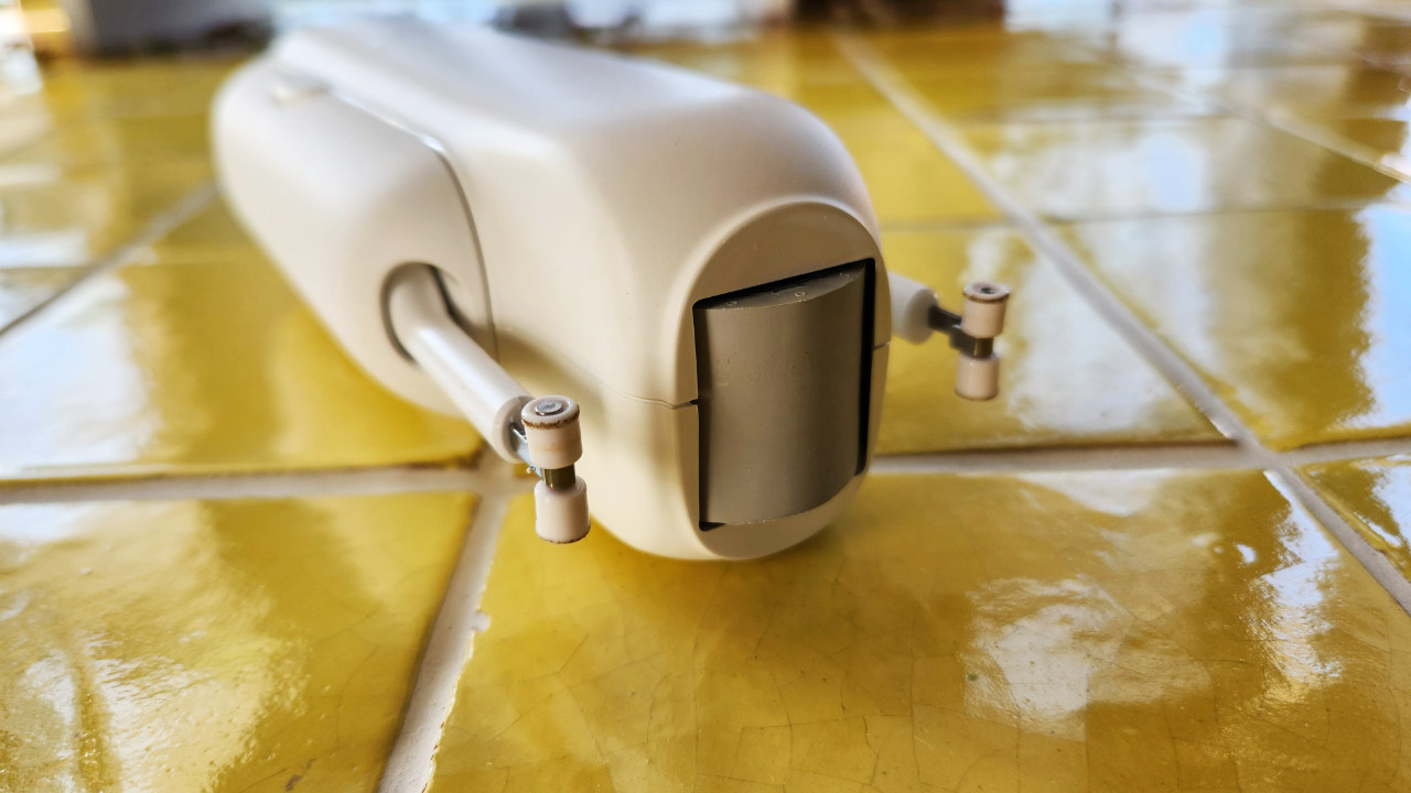 【SwitchBotカーテン3 & ソーラーパネル レビュー】カーテン自動開閉の決定版！新機能で超静音化を実現し専用ソーラーパネルも大進化！ | HUGBLO