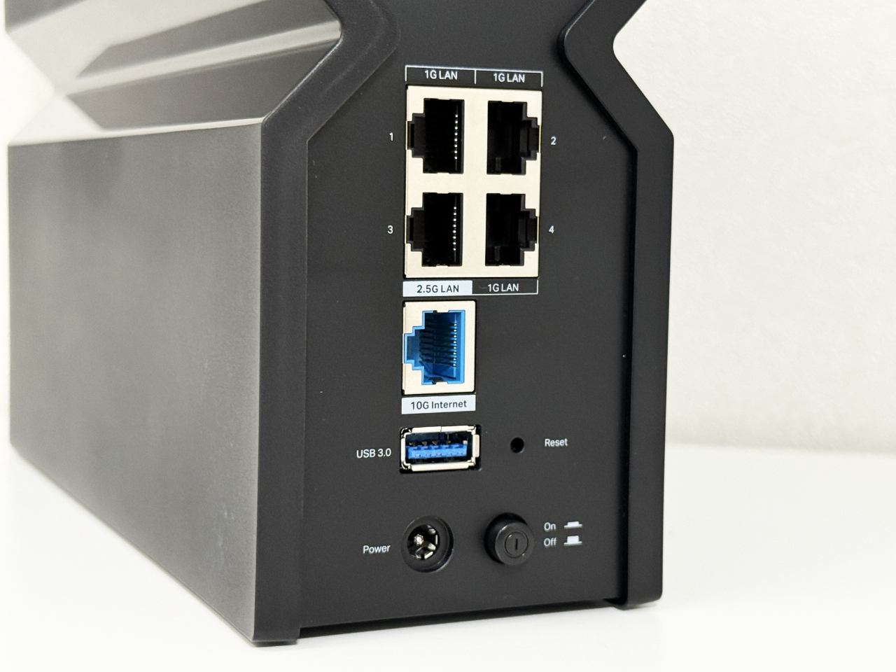 【Archer BE700 レビュー】どんな人におすすめ？スペック・特徴・注意点を徹底解説！ | HUGBLO